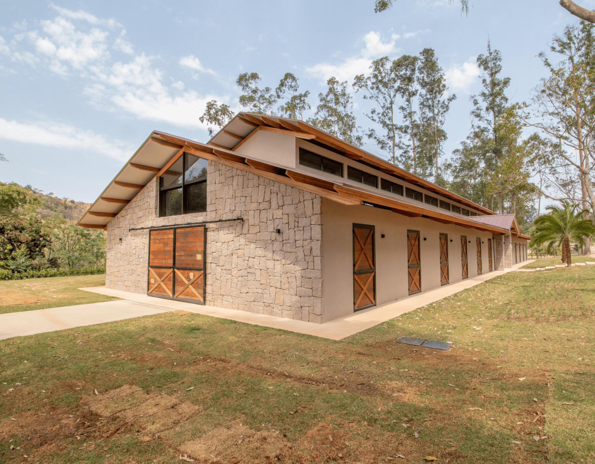 Cocheiras 1 e 2 La Estância | Arq: AIC Arquitetura - Rewood